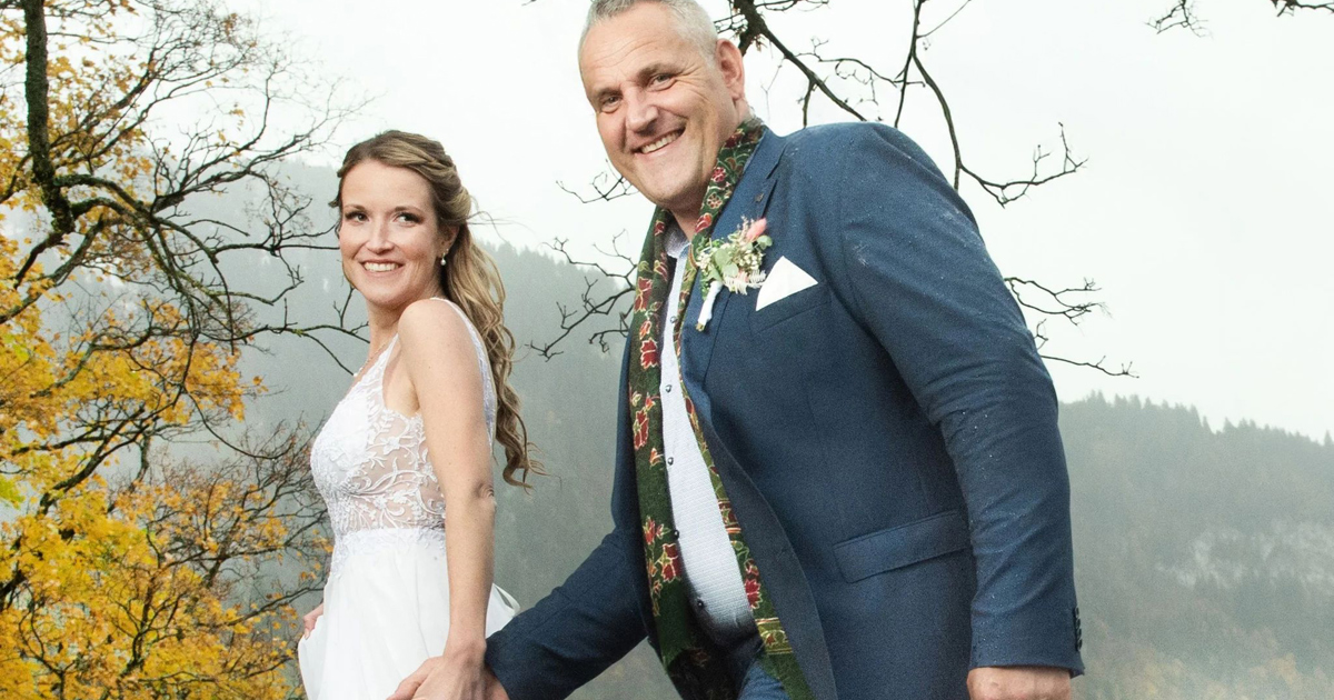 Ein vierbeiniger Rasenmäher zur Hochzeit: Schwingerkönig Nöldi Forrer ...