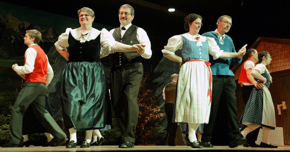 Volkstümlich mit Tanz, Theater und Musik | W&O